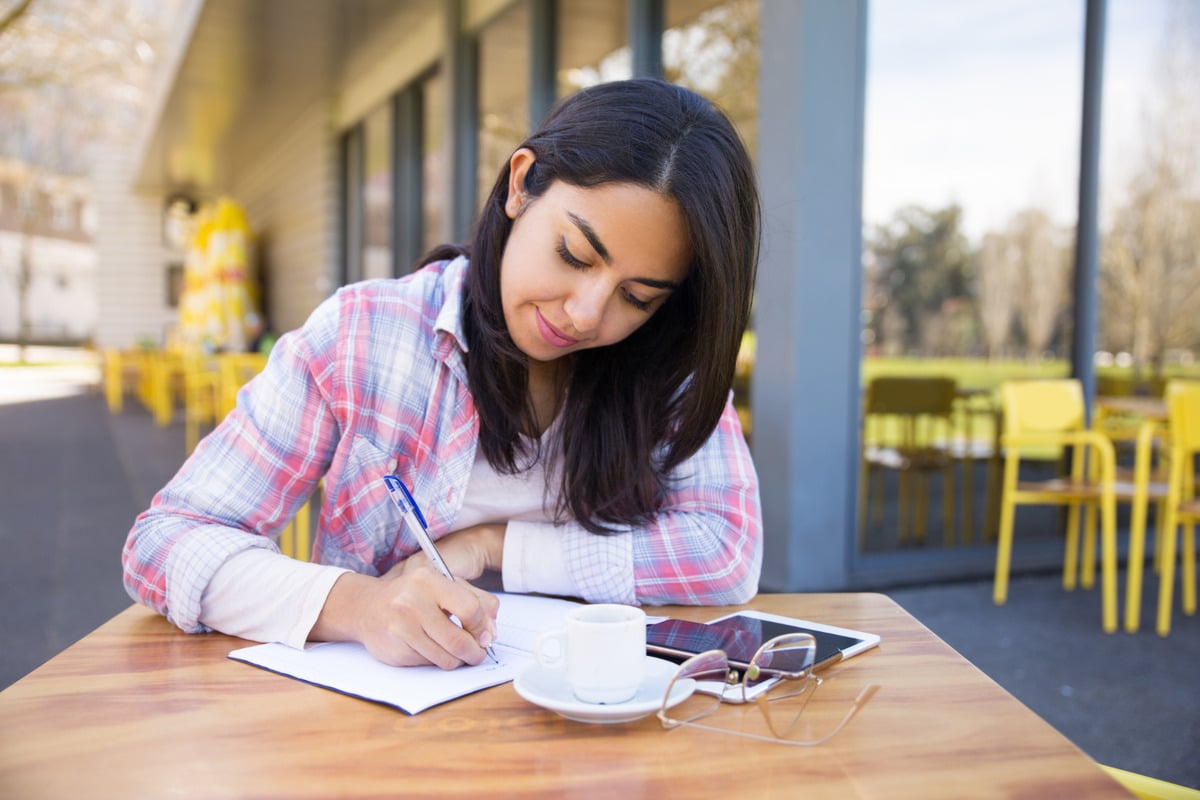 Formal Letter Format: 3 Effective Templates for Success (2025)