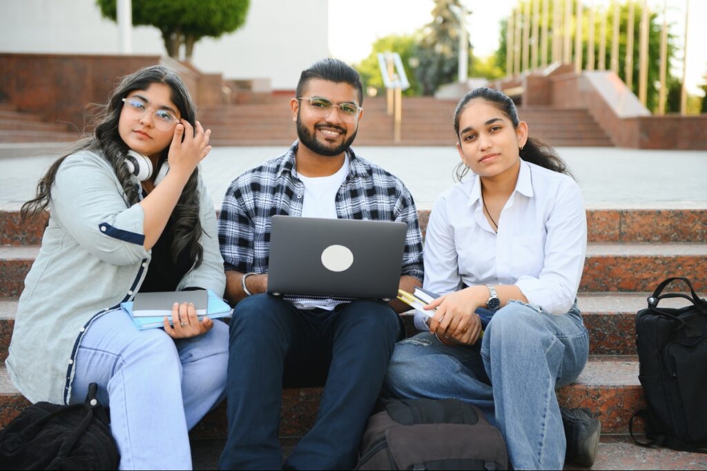 BSW Course 2025: Top Colleges, Key Subjects & Best Careers