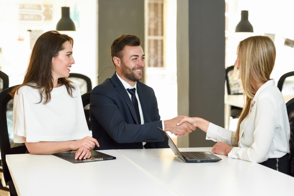 Master Interview Etiquette: 20+ Tips to Get Hired