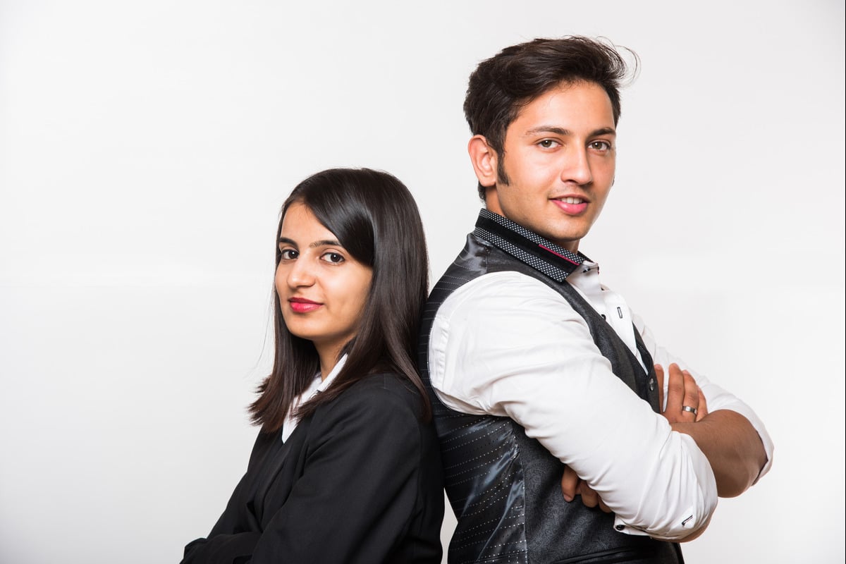 Job vs Business in 2025? Find the Best Career Choice!