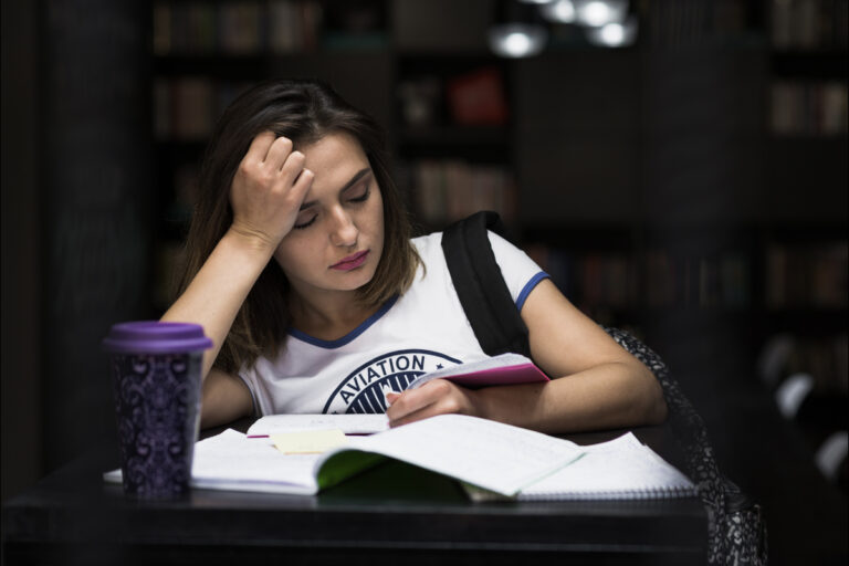 How to Study for Long Hours: 7 Effective Tips for Success