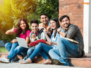 Best UG Courses List for Science, Commerce & Arts Students in 2025