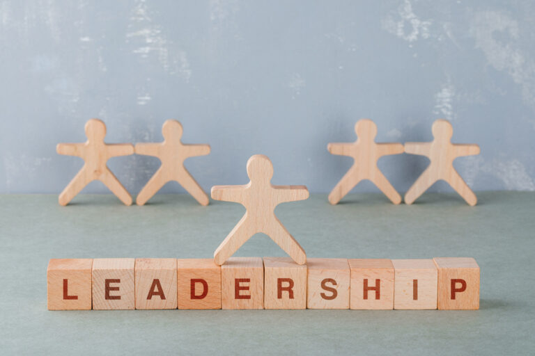 Charismatic Leadership: 5 Powerful Traits for Success