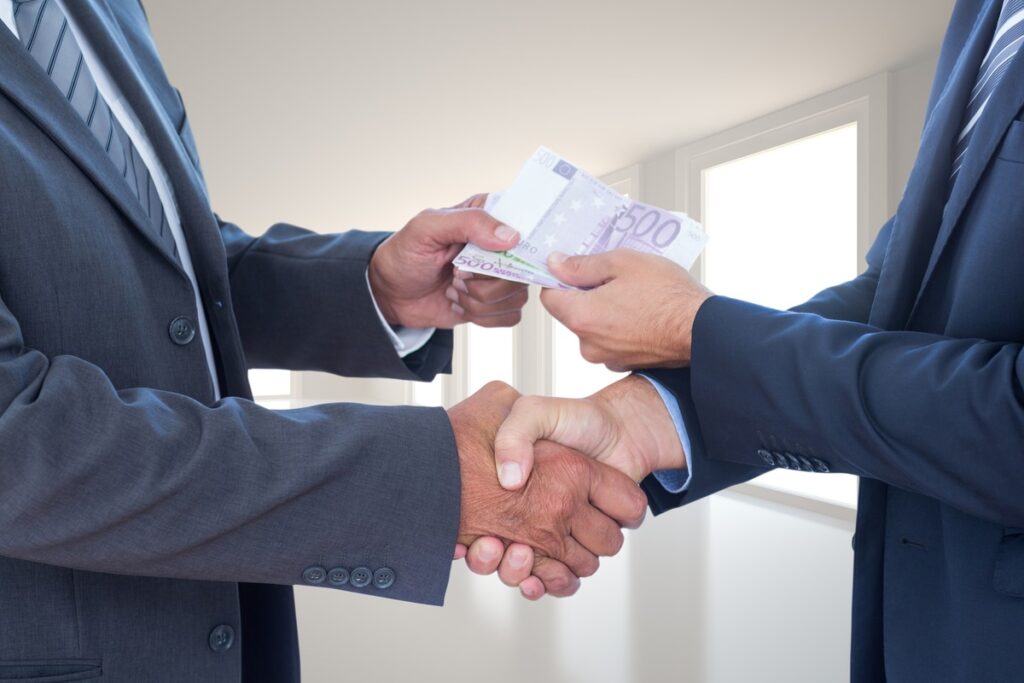 Successful Salary Negotiation with HR: 7 Key Strategies