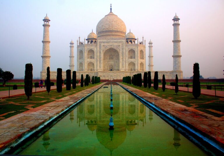 Top Historical Monuments in India for 2025