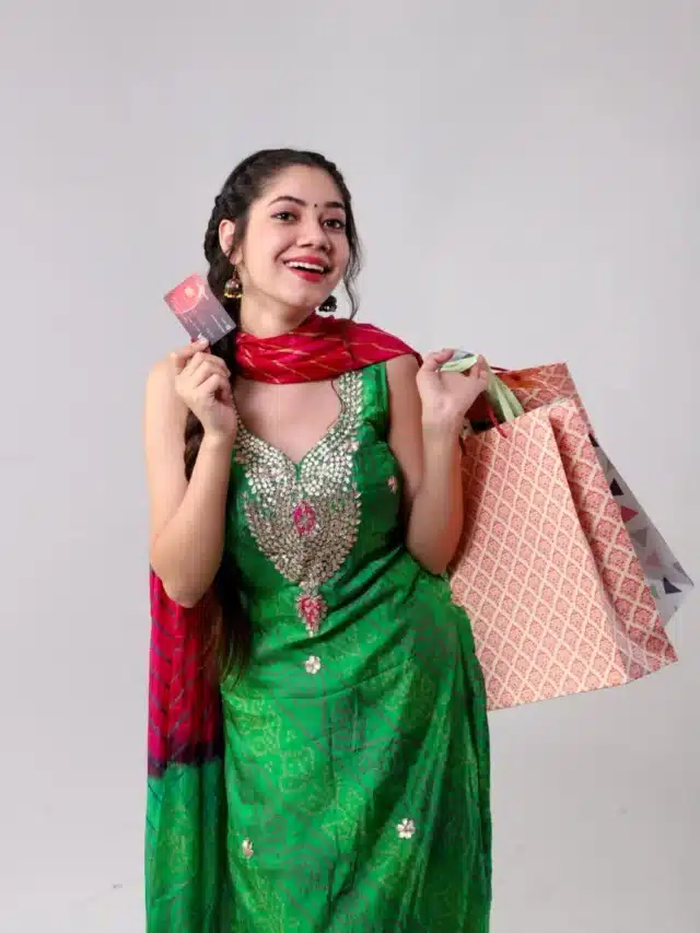 How to Save on Online Shopping in 2025? - Chegg India